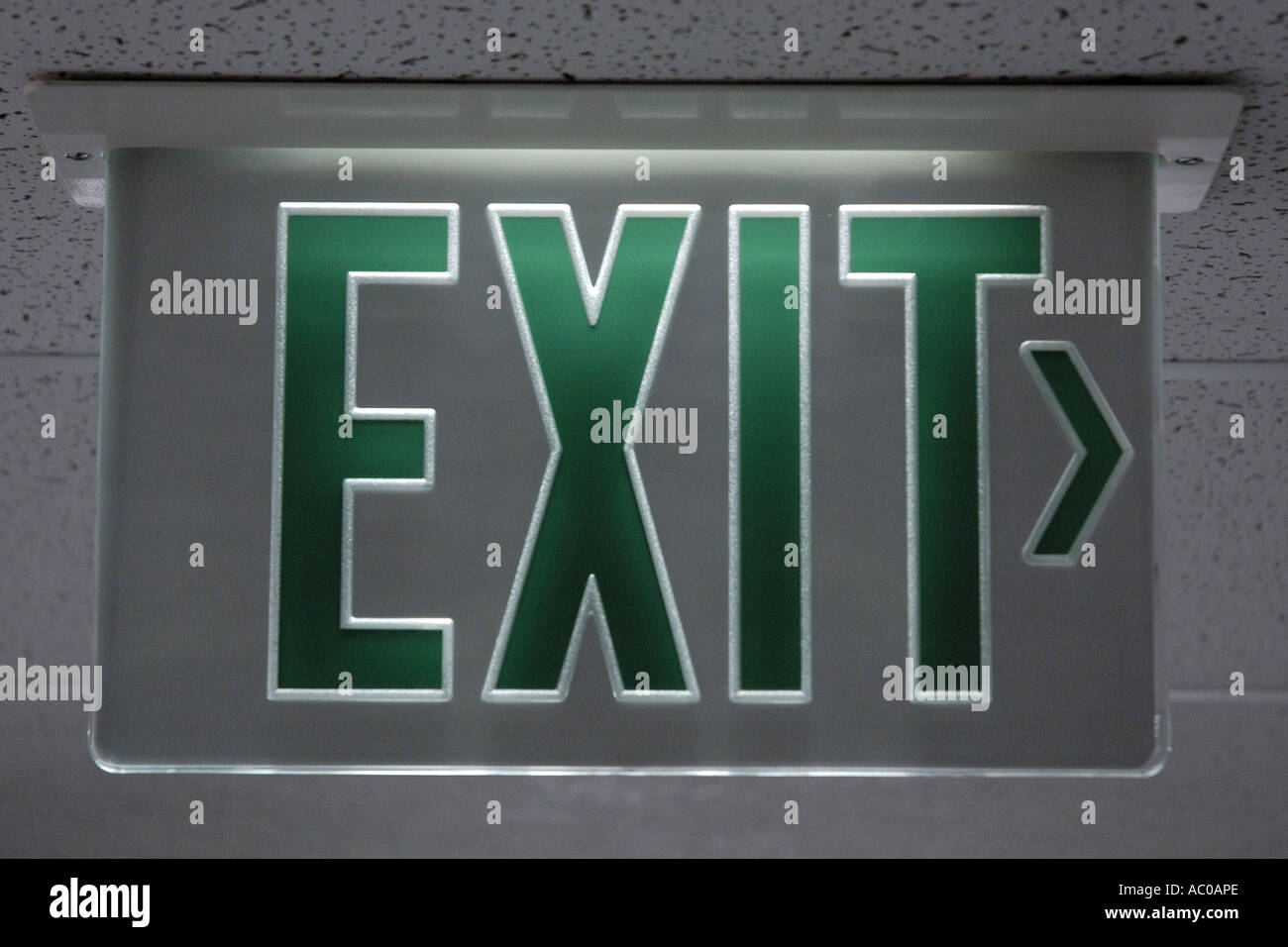 Green illuminated exit sign Stock Photo - Alamy Green illuminated exit sign Stock Photo - Alamy