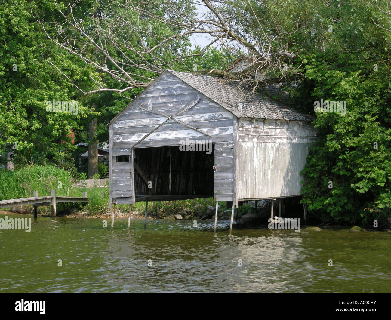 Old boathouse hi-res stock photography and images - Alamy