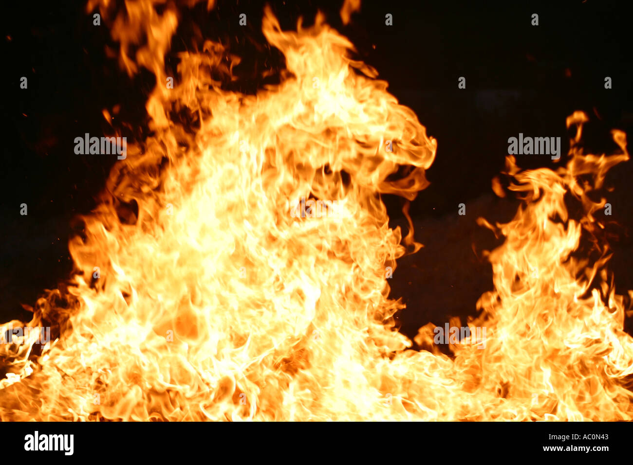 Wood buring hi-res stock photography and images - Alamy
