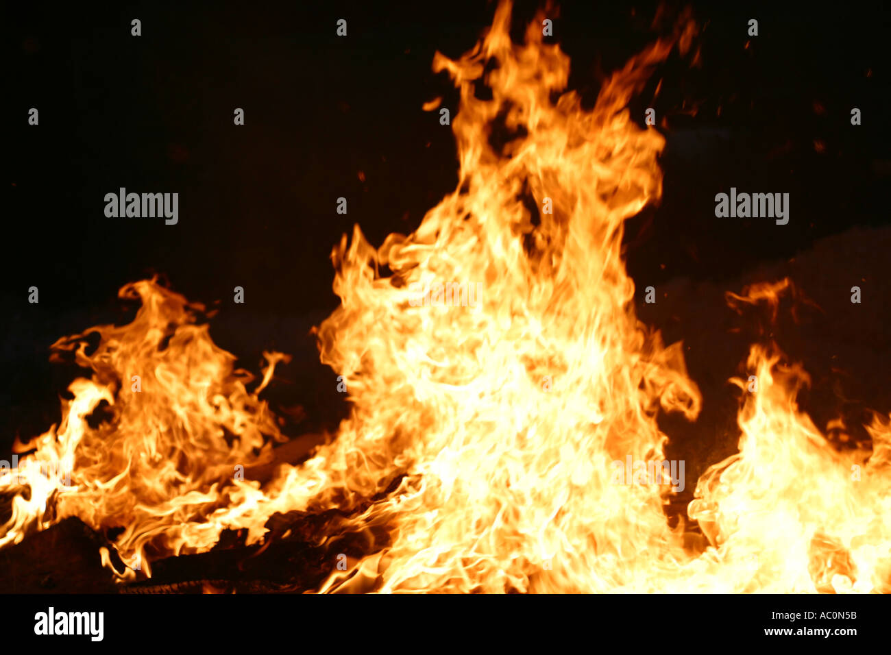 Wood buring hi-res stock photography and images - Alamy