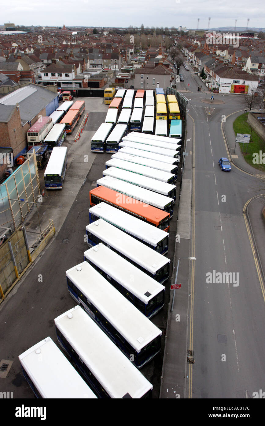 Swindon bus station Stock Photo - Alamy