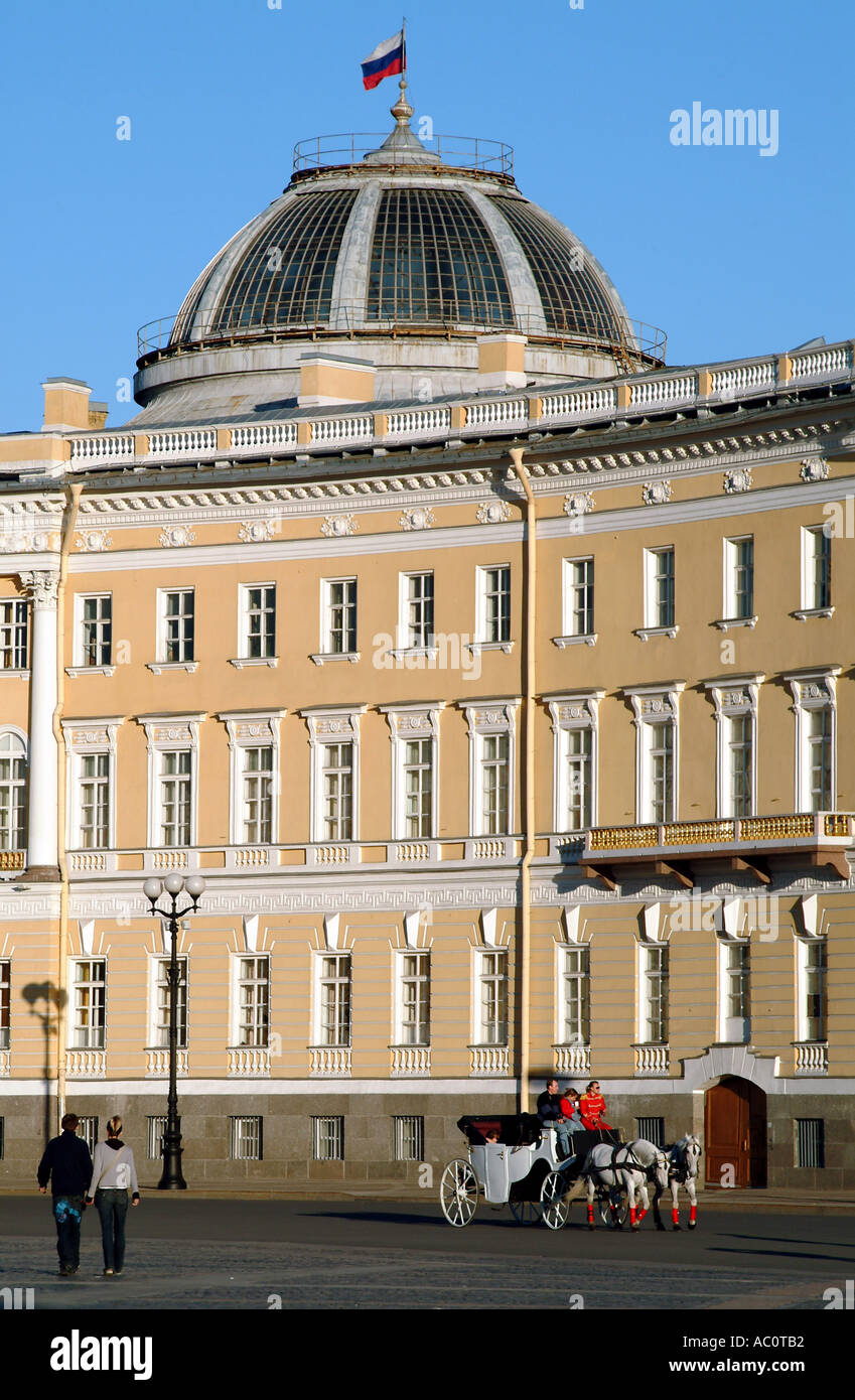The General Staff building on Palace Square St Petersburg Russia Stock ...
