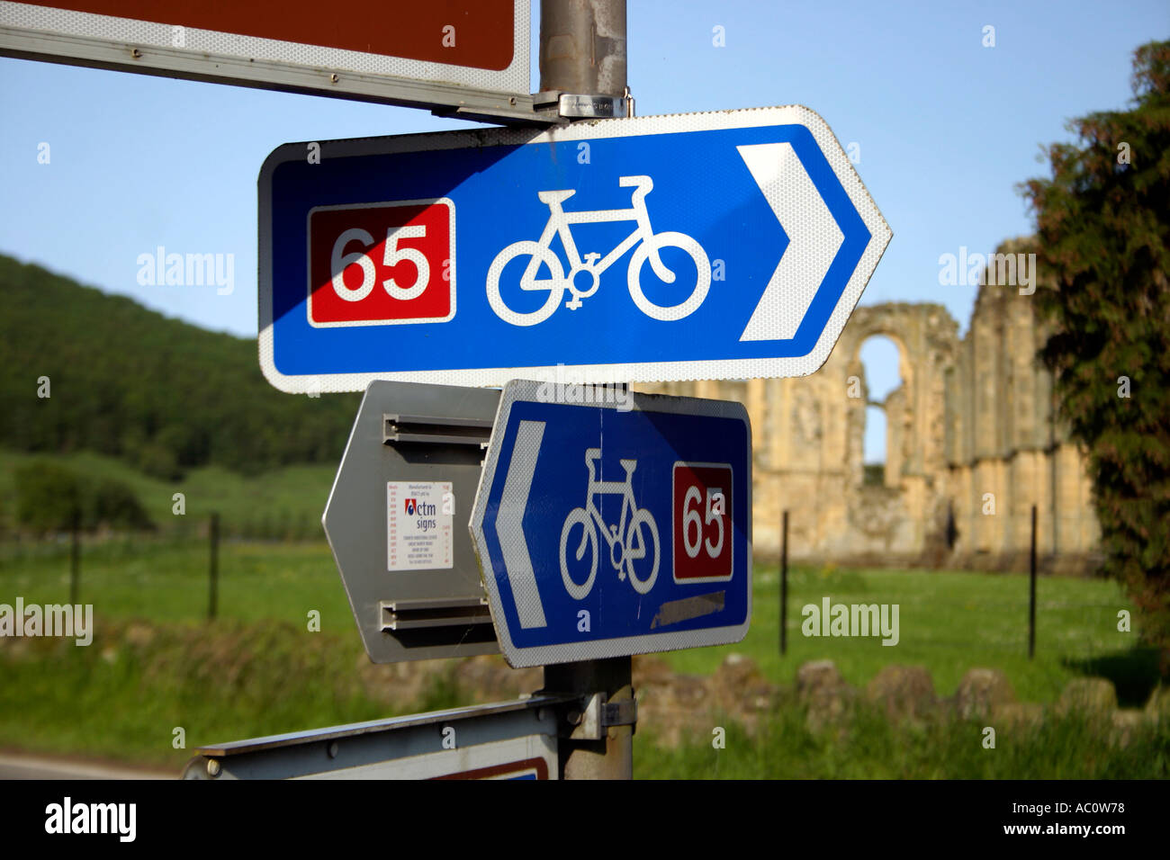 Route Sign on the National Cycle Network Yorkshire England Stock Photo ...