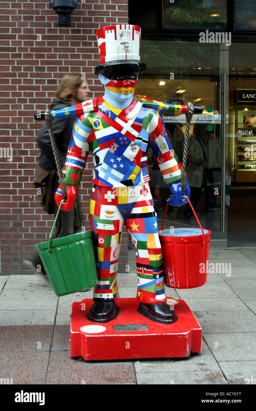 Statues men carry two buckets hi-res stock photography and images - Alamy
