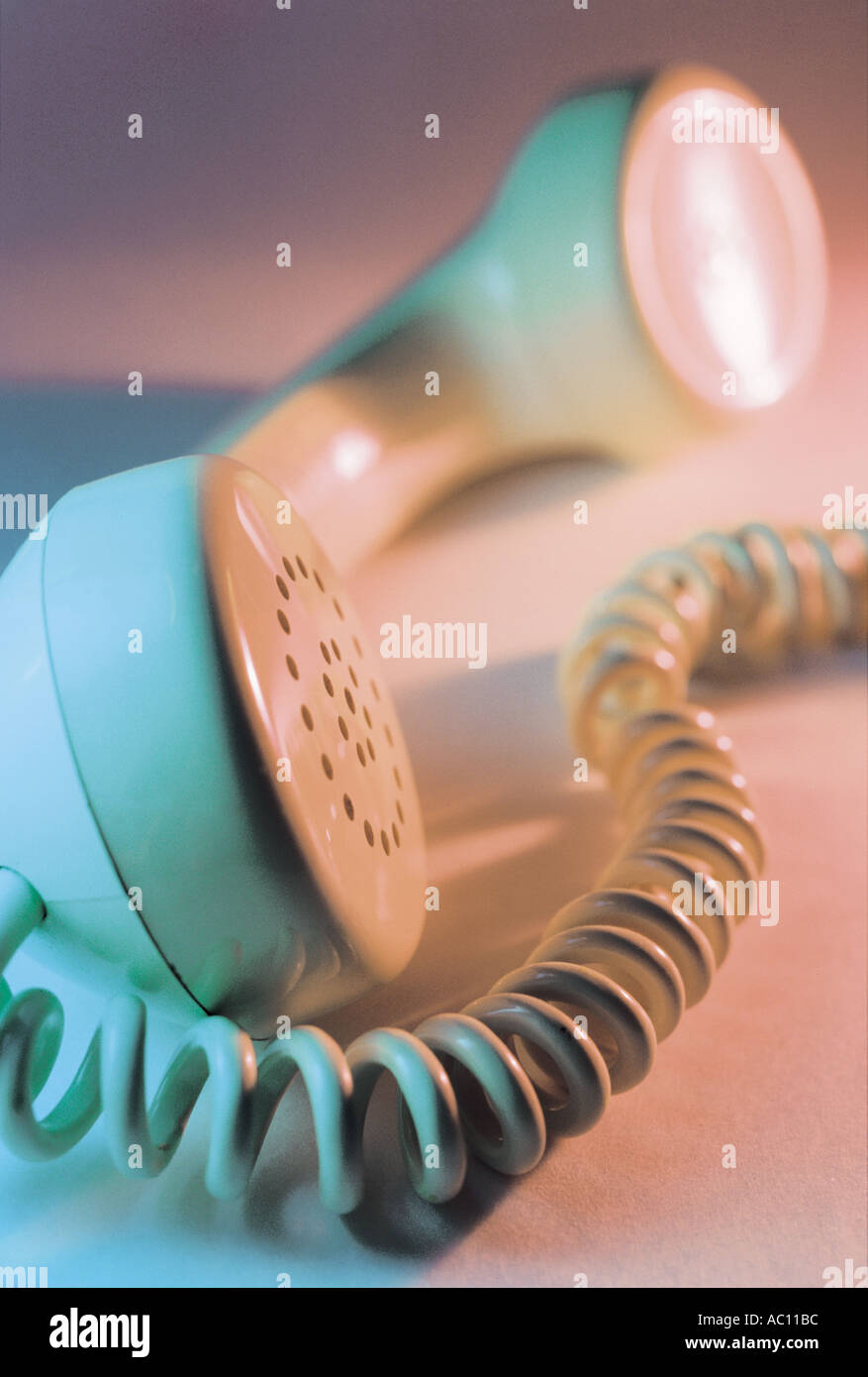 Hold phone receiver hi-res stock photography and images - Alamy