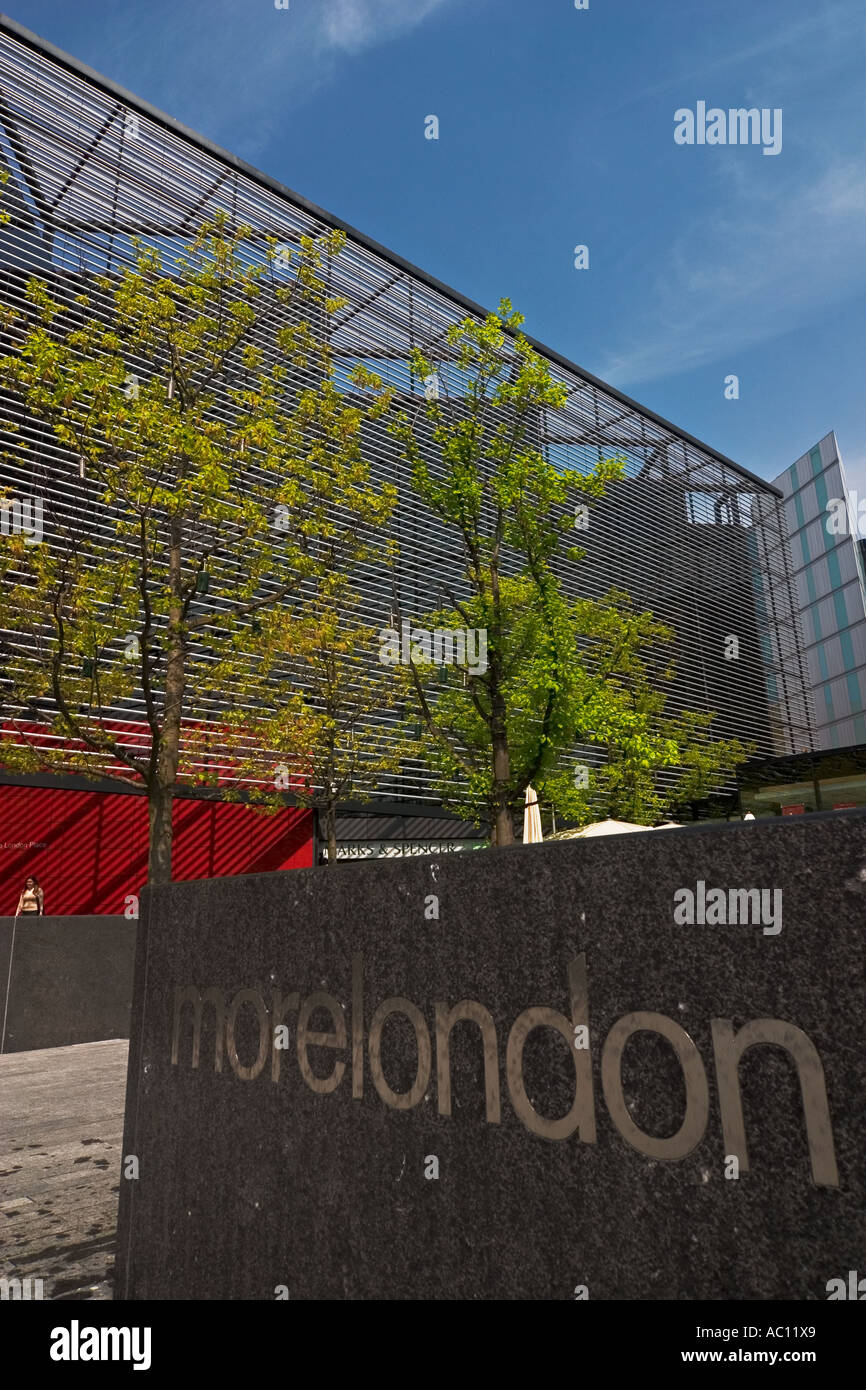 6 more london place hi-res stock photography and images - Alamy