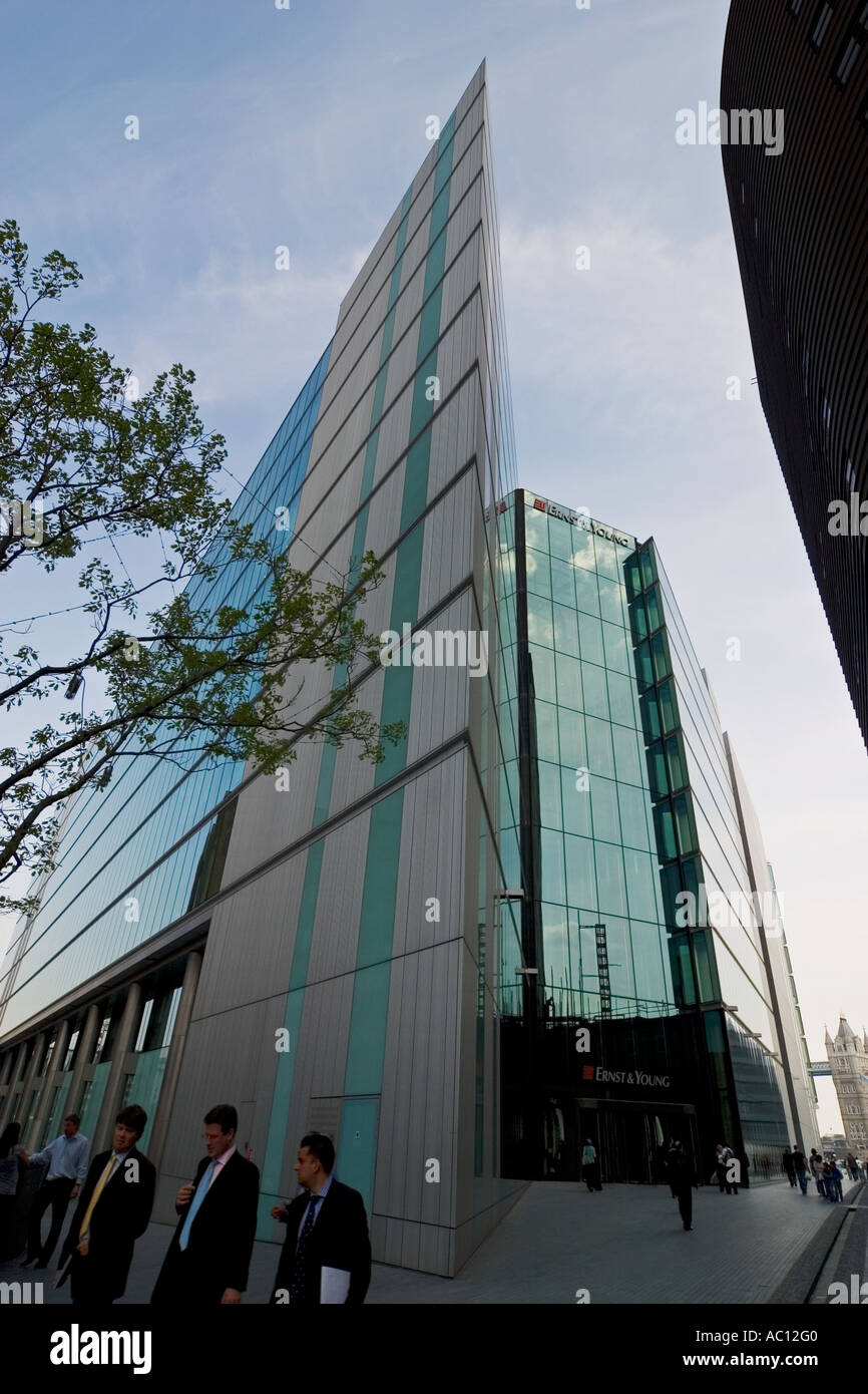 1 More London Riverside , modern office development on the South Bank ...