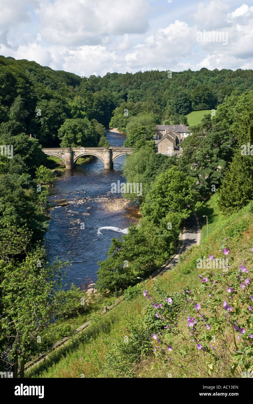River swale richmond hi-res stock photography and images - Alamy