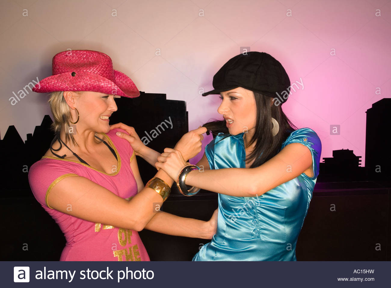 Women Fighting Stock Photos & Women Fighting Stock Images - Alamy