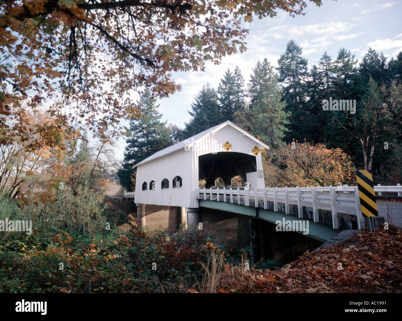 Rochester Covered Bridge an 80 foot long bridge over the Calapooya ...