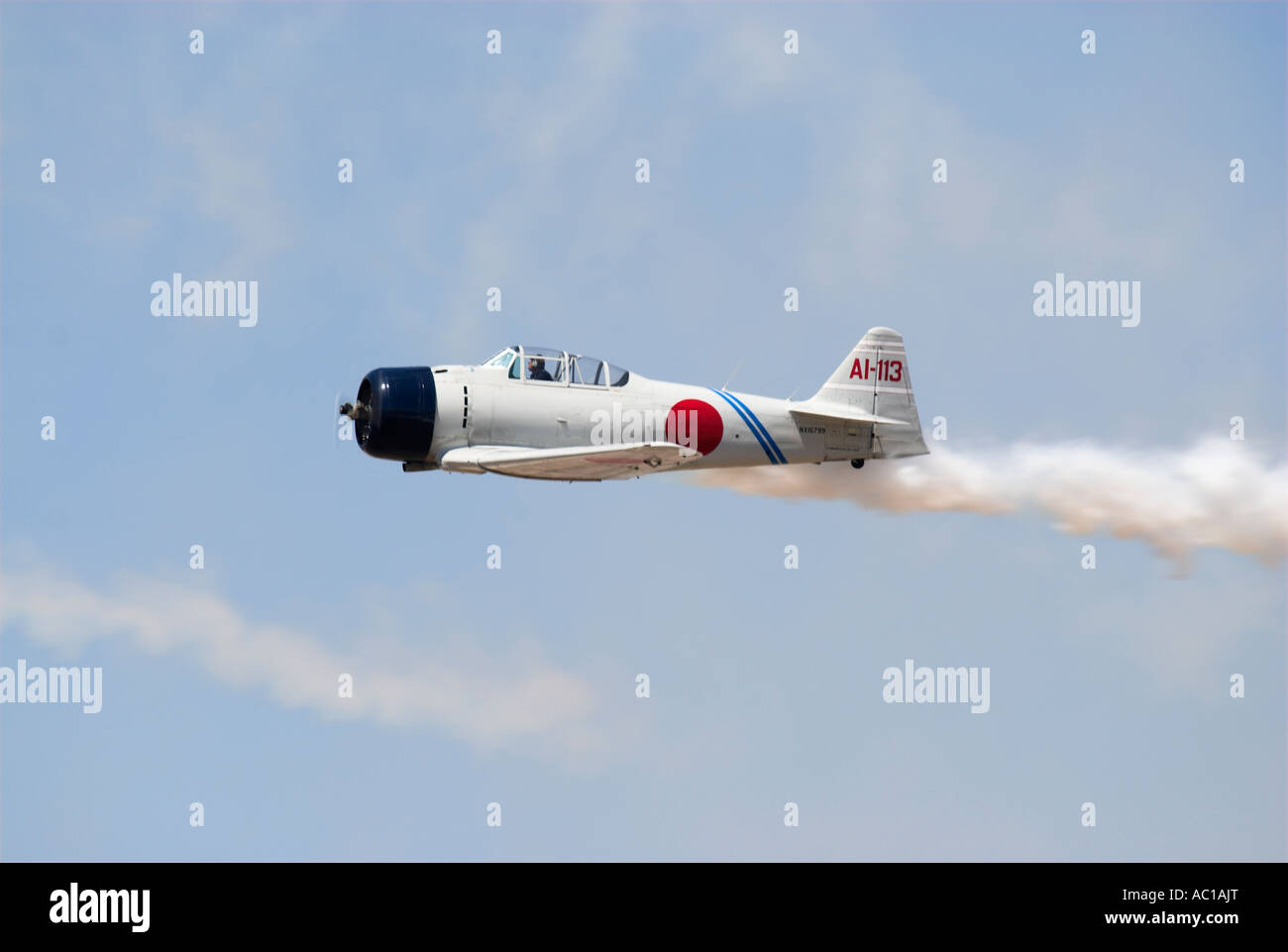 Japanese zero fighter world war 2 hi-res stock photography and images ...