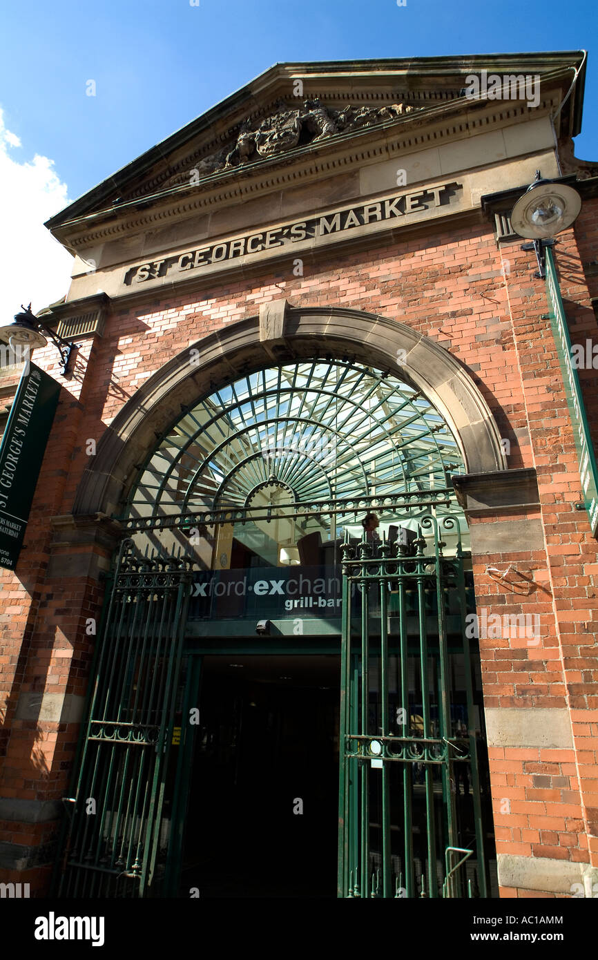 St george’s market belfast hi-res stock photography and images - Alamy