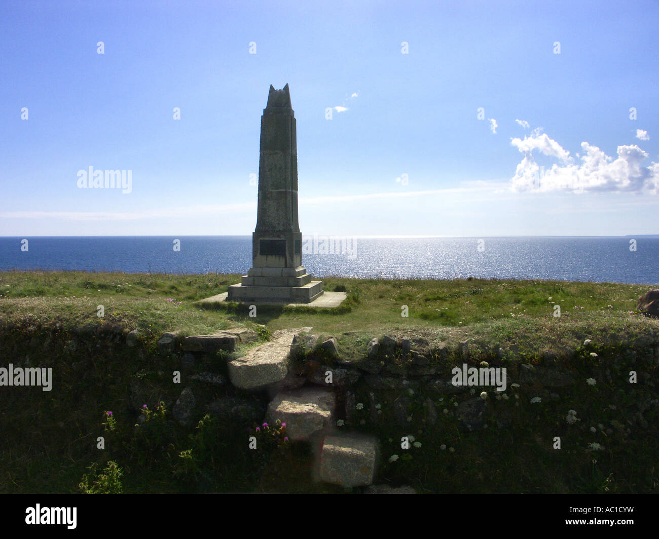 The first trans Atlantic radio signals left here for the U.S.A Stock ...