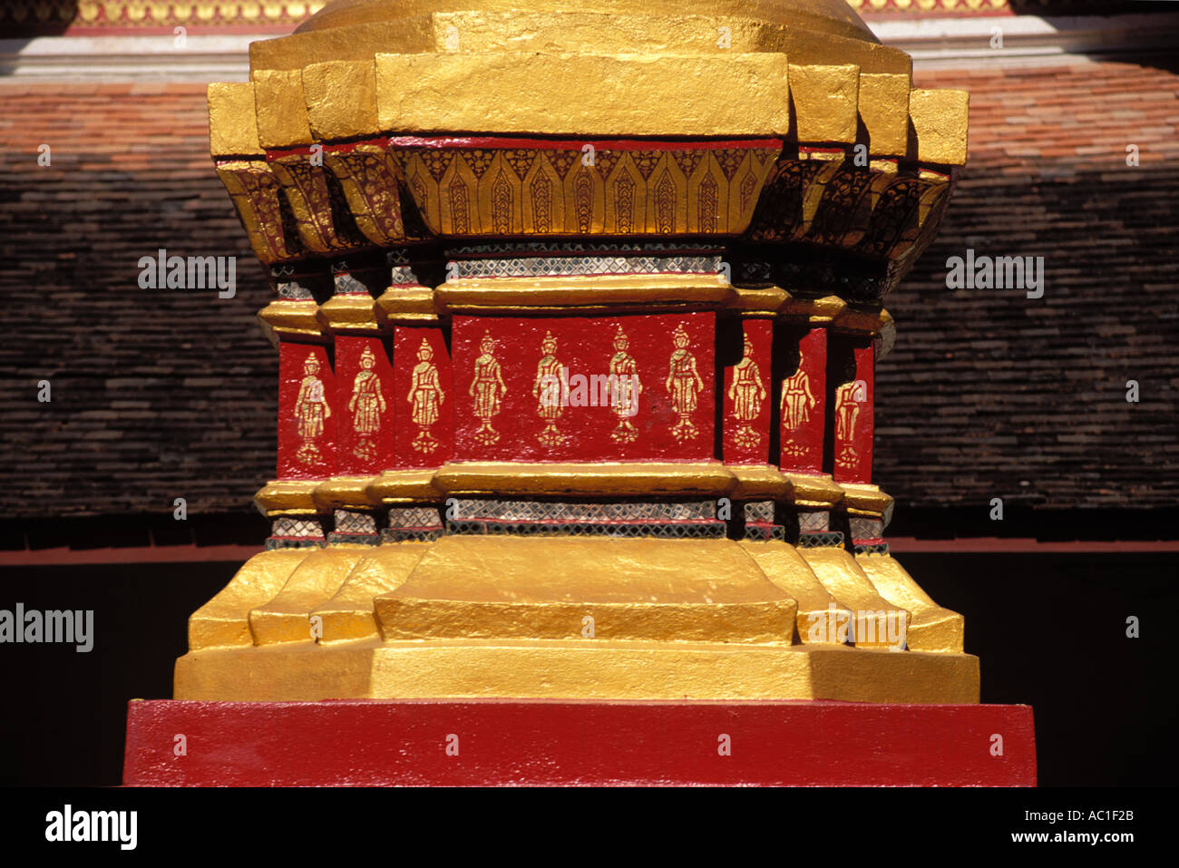 Laos, Vientiane, Buddhist Temple detail Stock Photo - Alamy