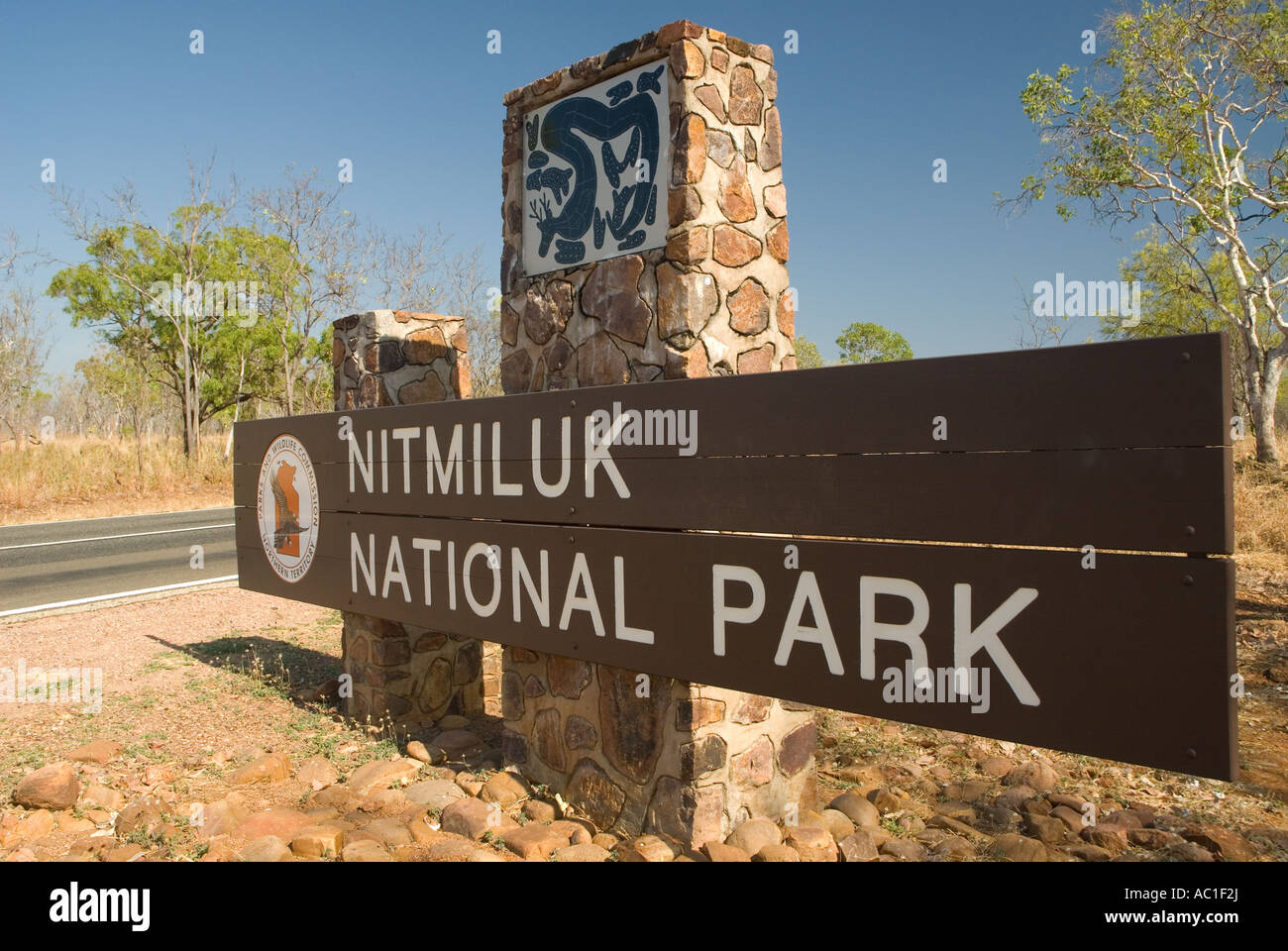 Katherine gorge nitmiluk national hi-res stock photography and images ...