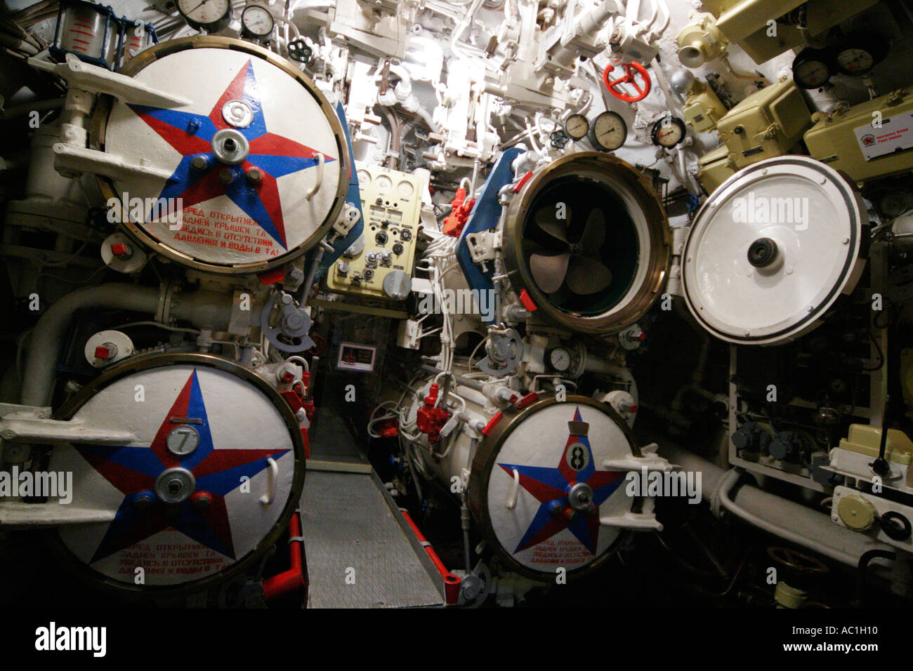 Russian foxtrot submarine hi-res stock photography and images - Alamy