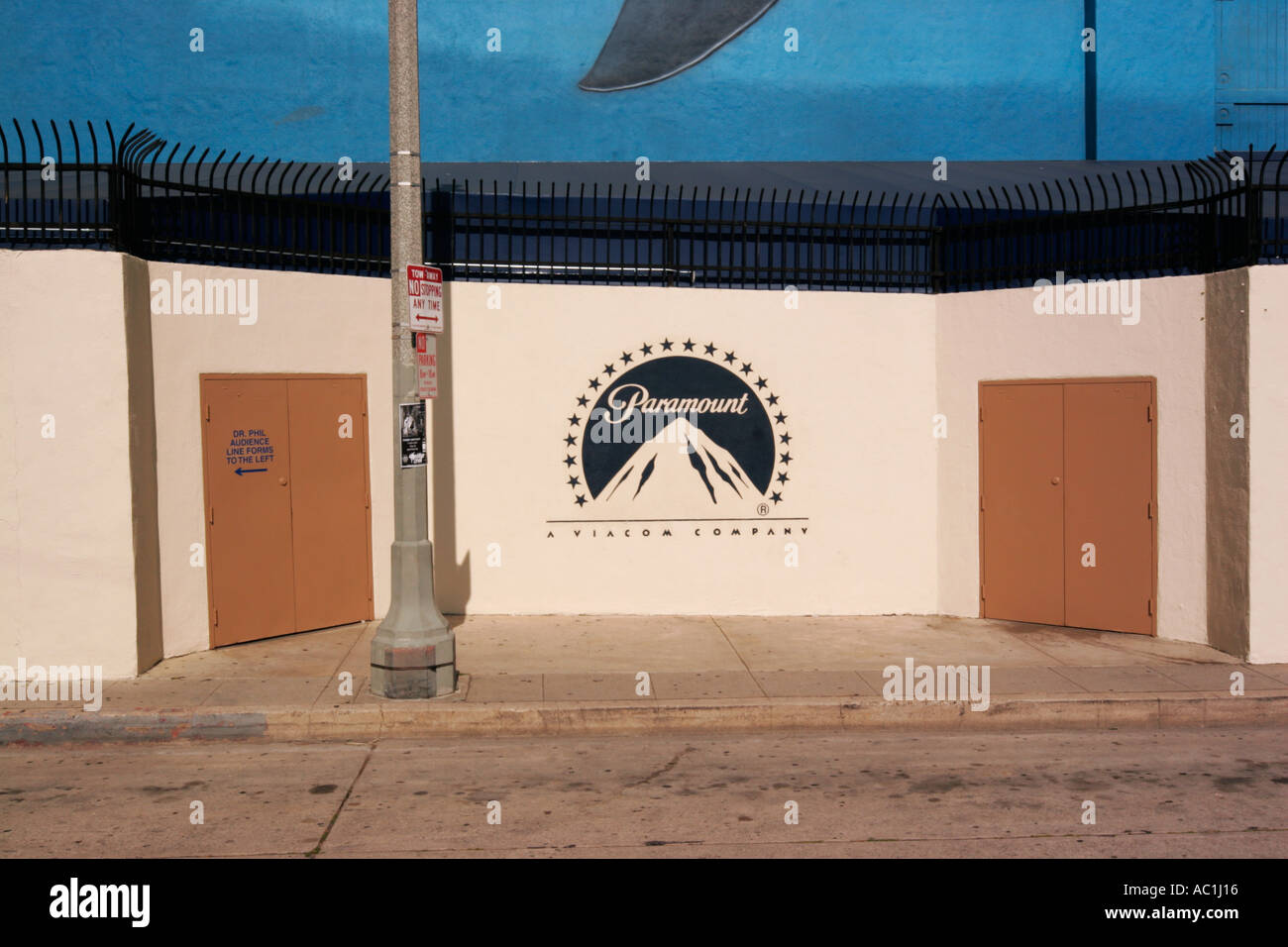 The paramount hi-res stock photography and images - Alamy