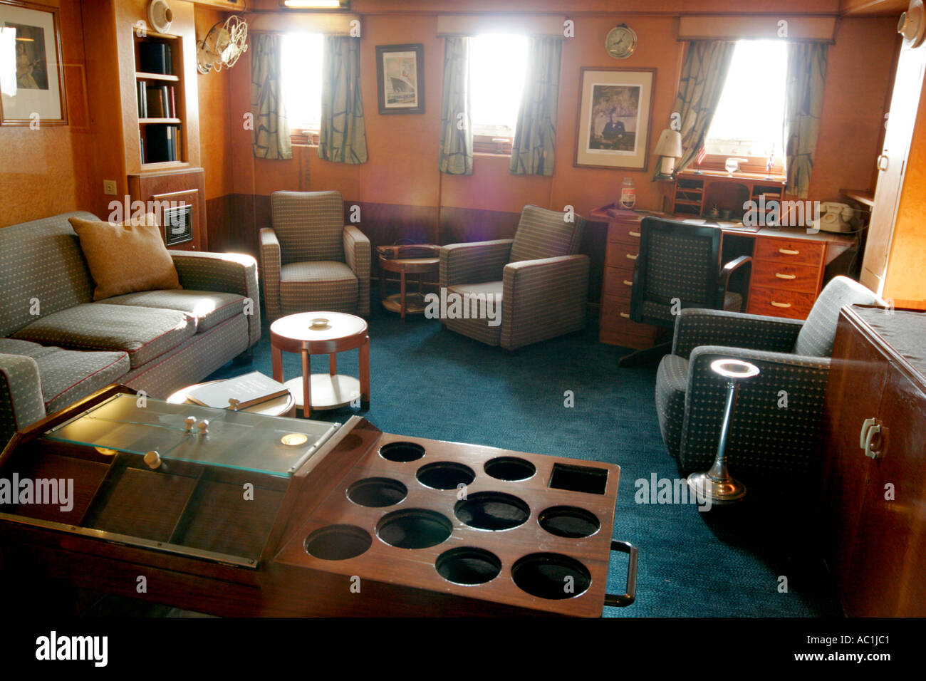 Royal Mail Steamer RMS Queen Mary Long Beach California Capains day ...