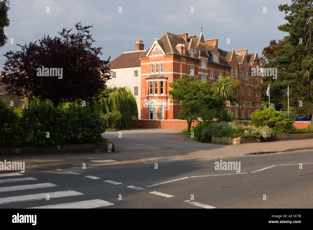 Hotel converted manor house hi-res stock photography and images - Alamy