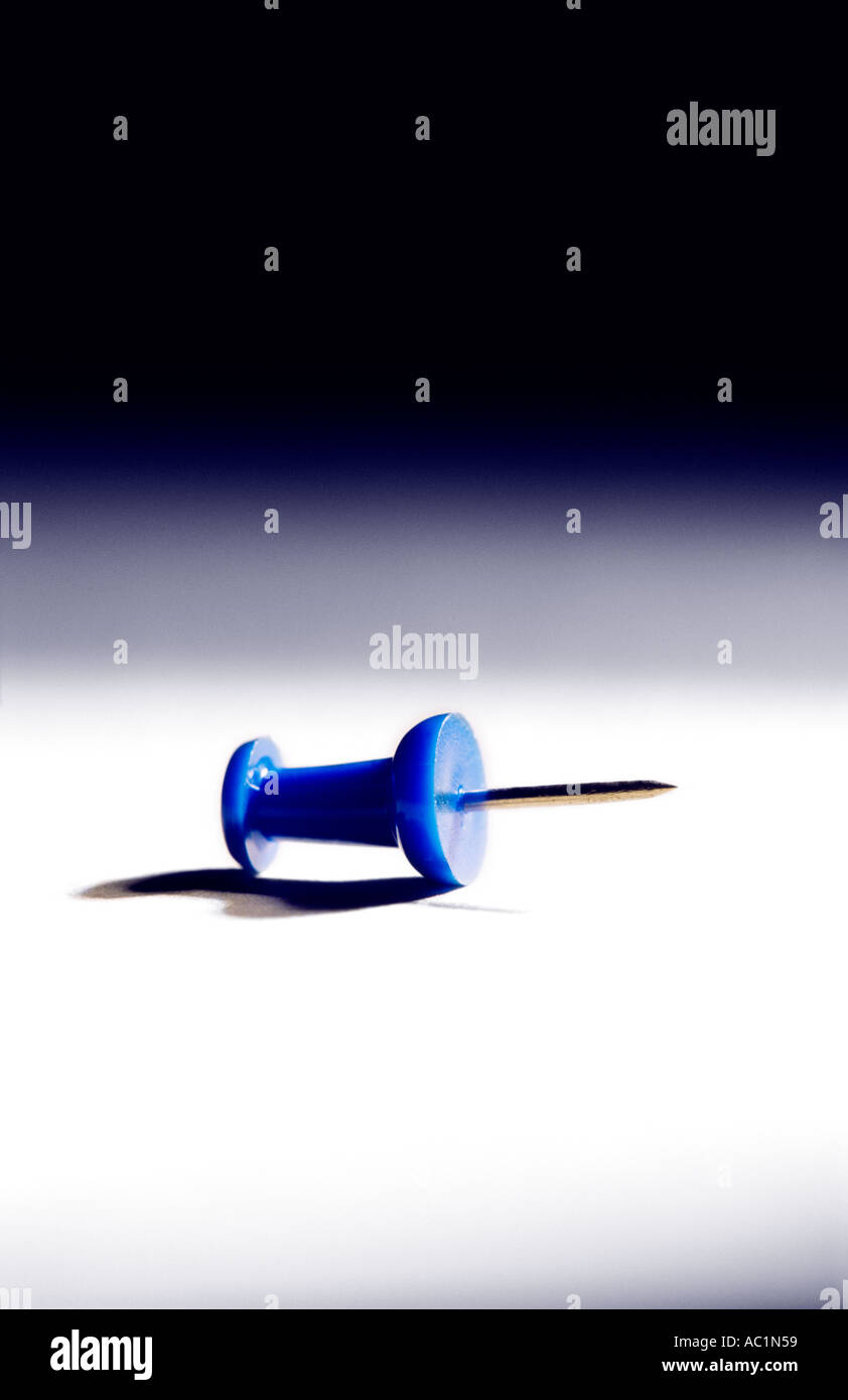 PUSH PIN Stock Photo - Alamy