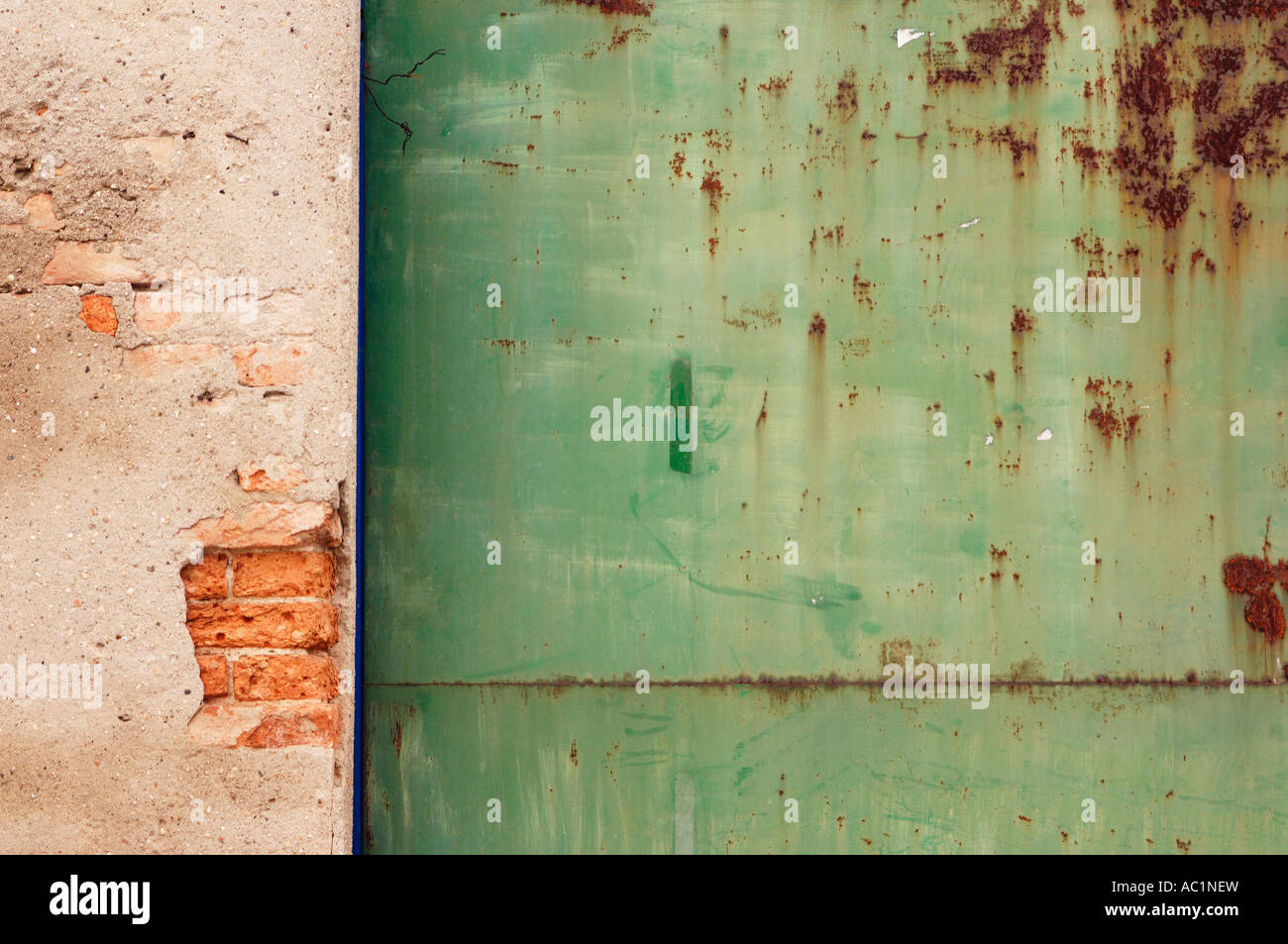 Facade and rust Stock Photo - Alamy