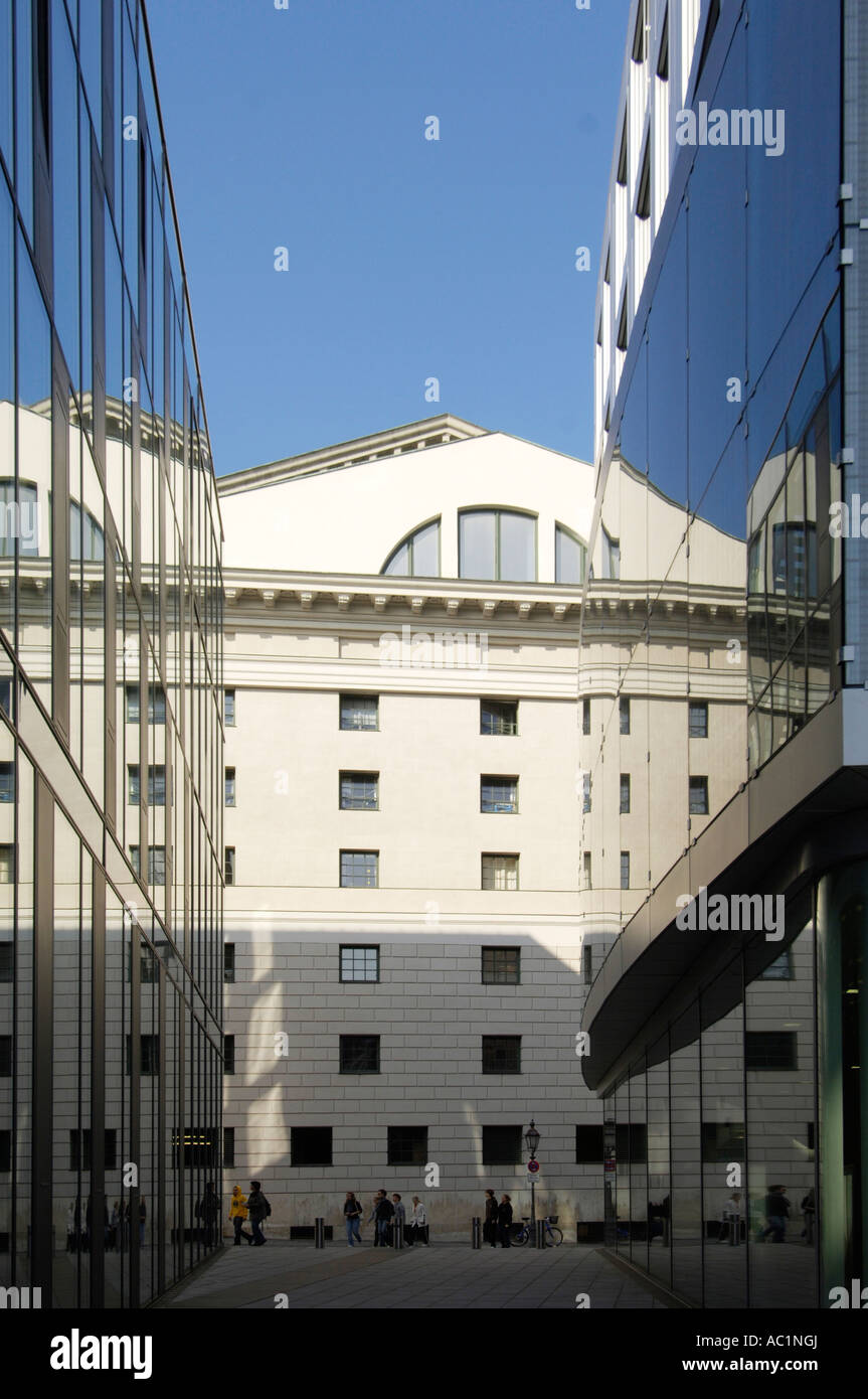 Buildings structures munich architecture hi-res stock photography and ...