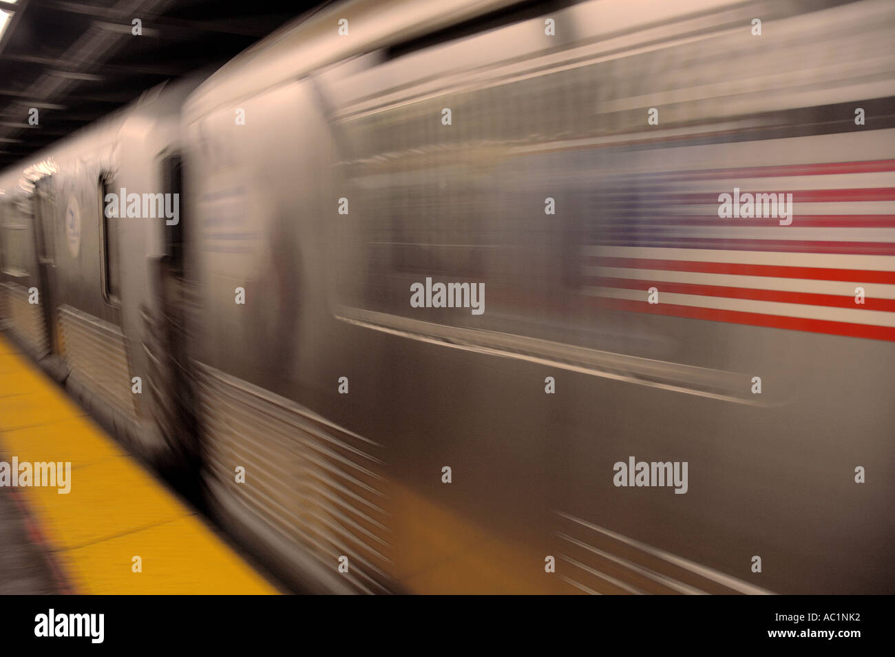 Train New York Metro Stock Photo - Alamy