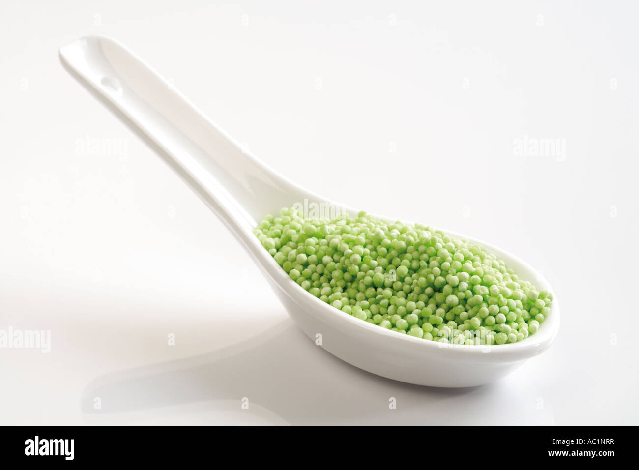 Tapioca starch granules hi-res stock photography and images - Alamy