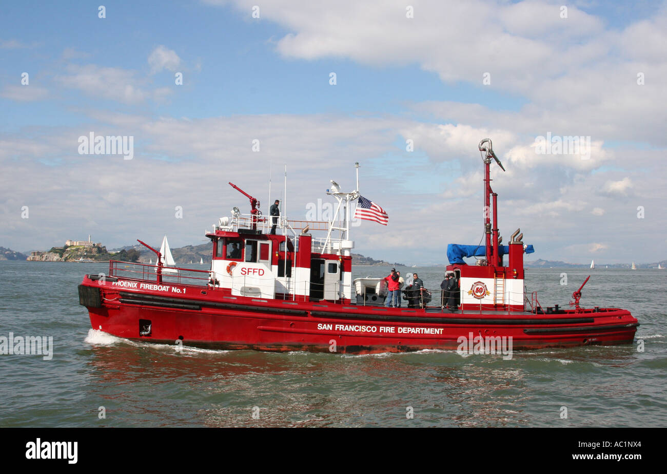 Fire fighting vessel and rescue boats hi-res stock photography and ...