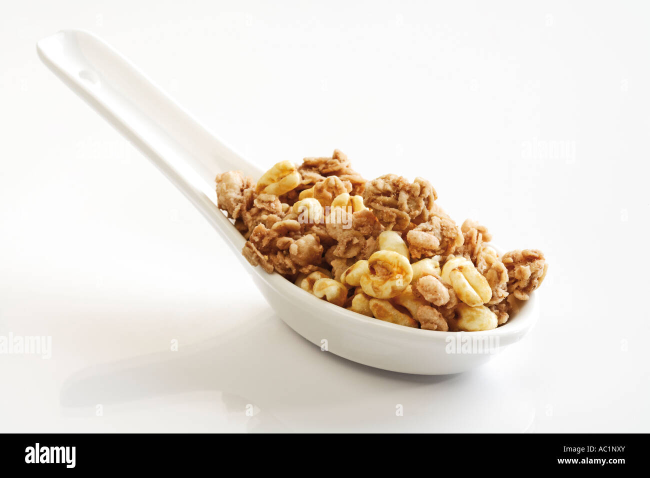 Crunchy wheat flakes Stock Photo - Alamy
