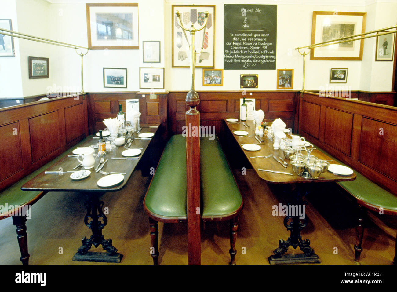 The interior of the Victorian-era Simpson's Tavern in the city of ...