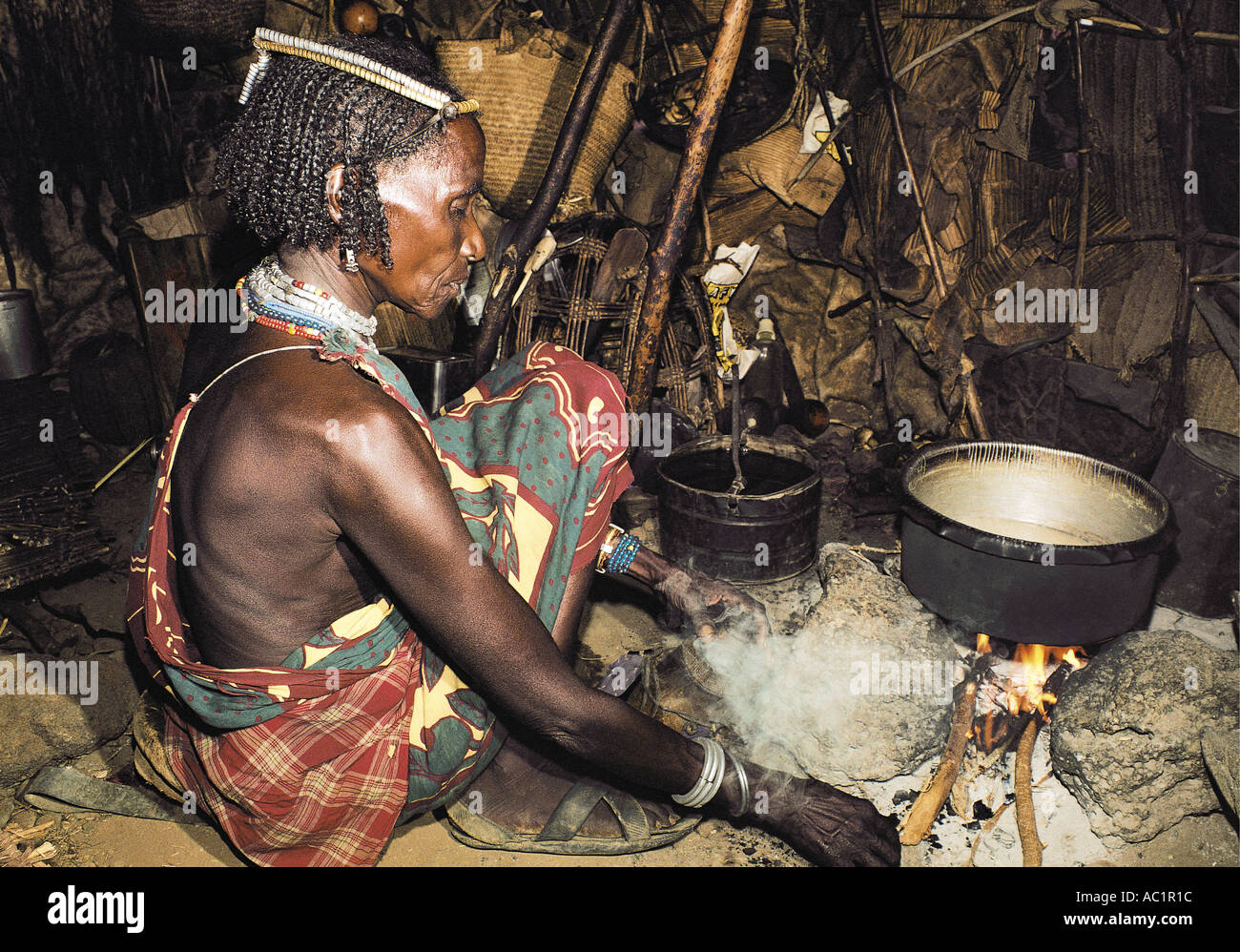Cooking smoke africa inside hi-res stock photography and images - Alamy