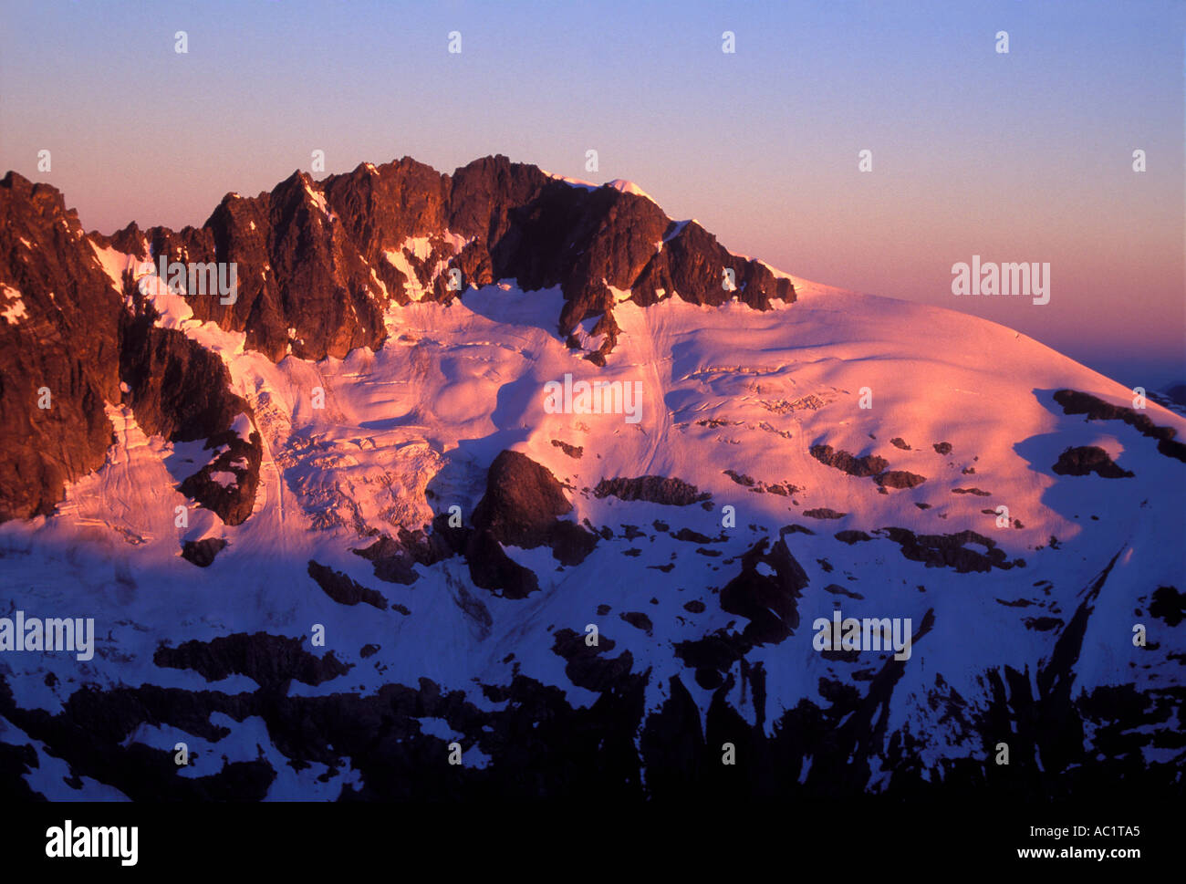 Mt challenger hi-res stock photography and images - Alamy