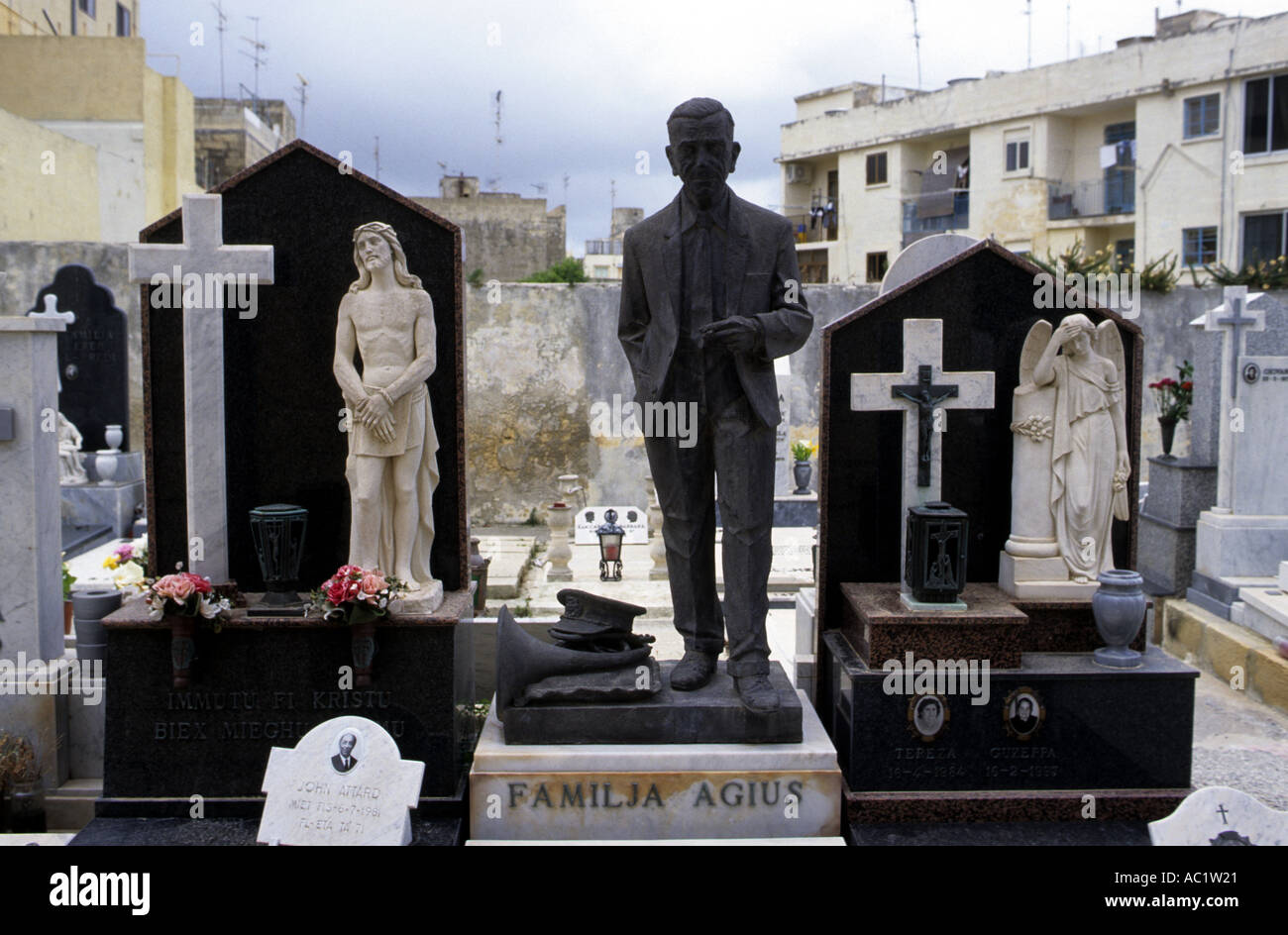 A cemetery in Valletta, Malta Stock Photo - Alamy