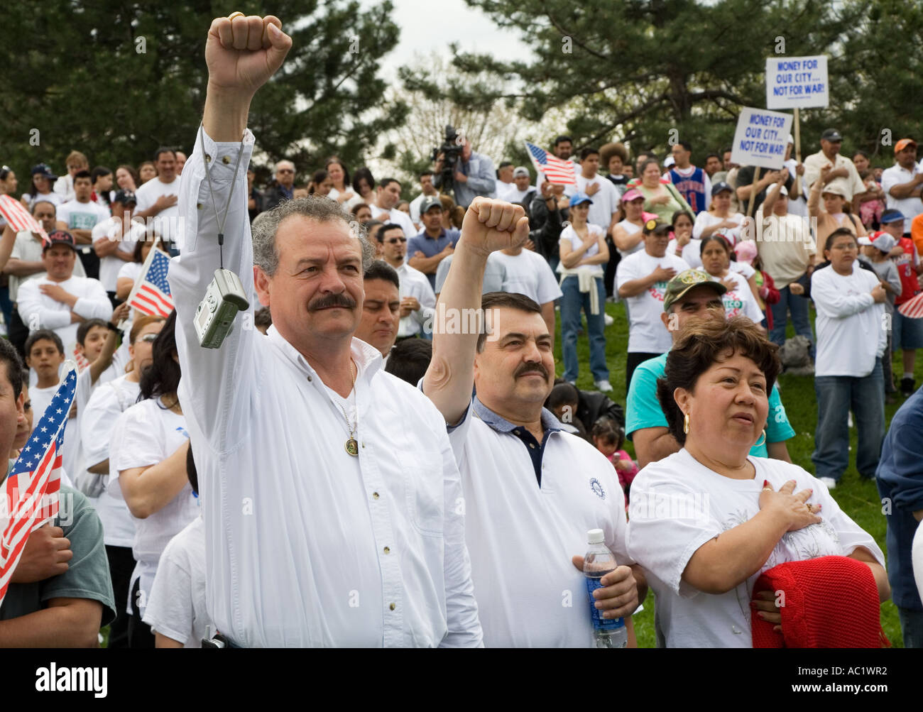 Immigration immigrant immigrant hi-res stock photography and images - Alamy