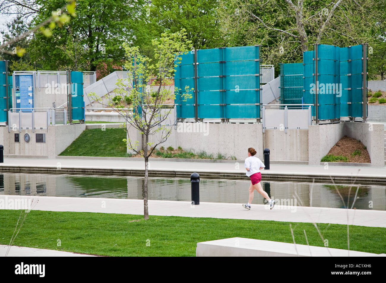 Canal Walk Indianapolis High Resolution Stock Photography and Images ...