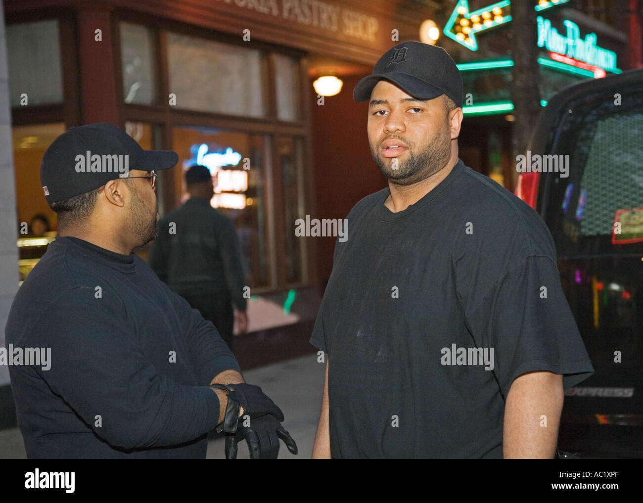 Security guard usa male hi-res stock photography and images - Alamy