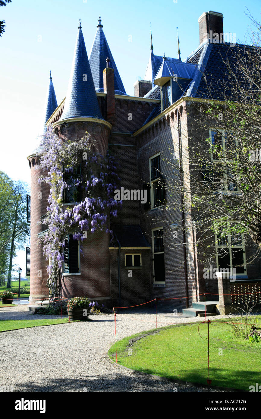 Castle at Kuekenhof Gardens near Amsterdam Holland Stock Photo - Alamy