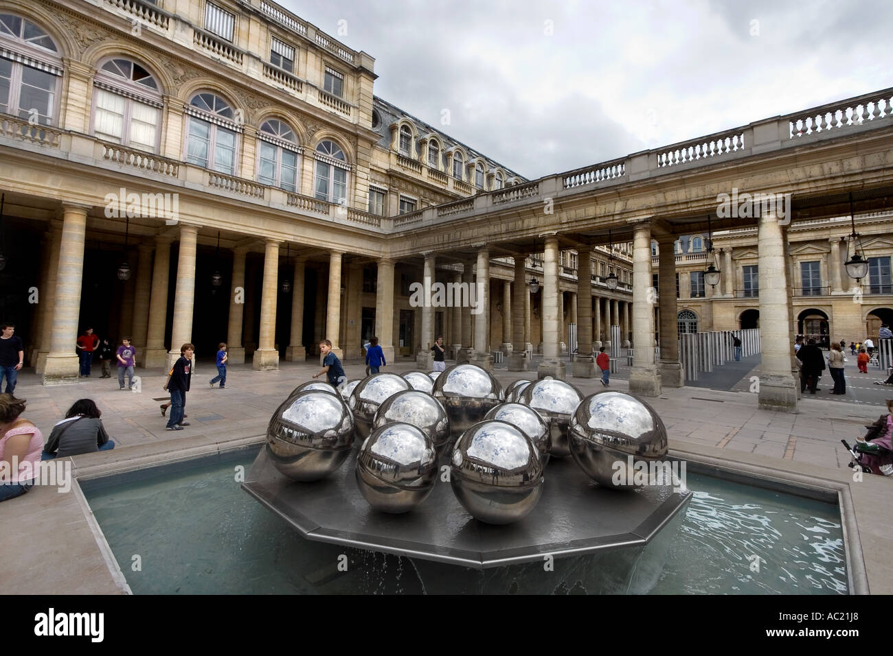 Silver balls, palais royal, paris hi-res stock photography and images ...