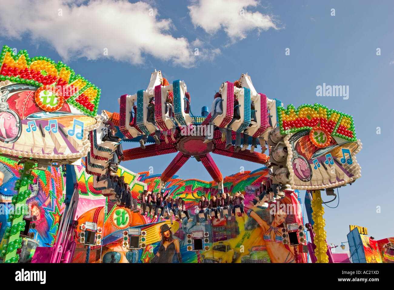 Move It - Rotating fun scary fairground ride Stock Photo - Alamy