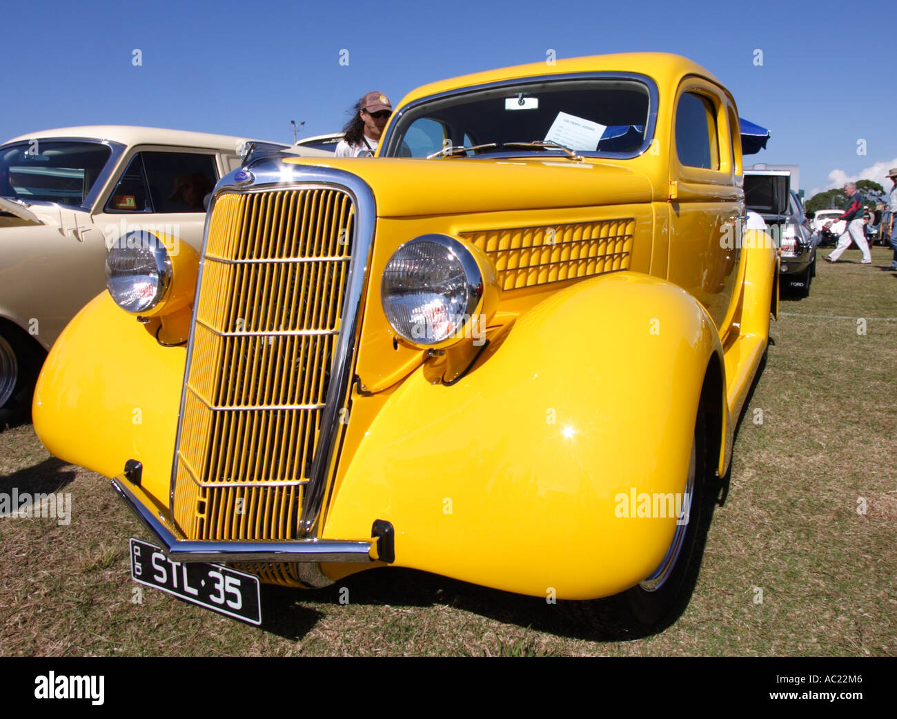 Side view of a ford hot rod hi-res stock photography and images - Alamy