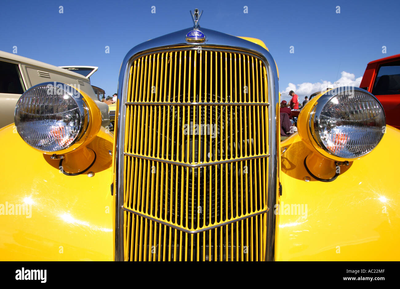Side view of a ford hot rod hi-res stock photography and images - Alamy