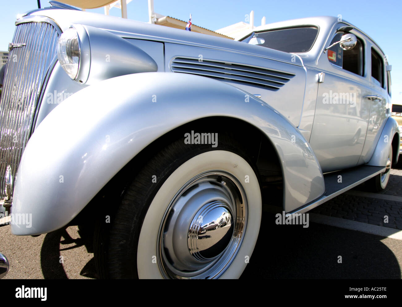 SIDE VIEW OF SILVER CHEVROLET BAPDB7673 HORIZONTAL Stock Photo - Alamy
