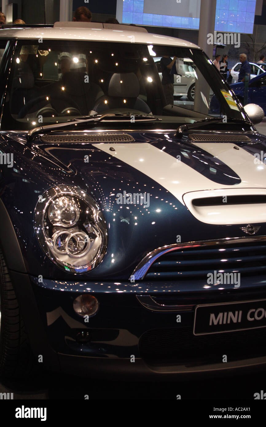 Ferrari racing stripes hi-res stock photography and images - Alamy