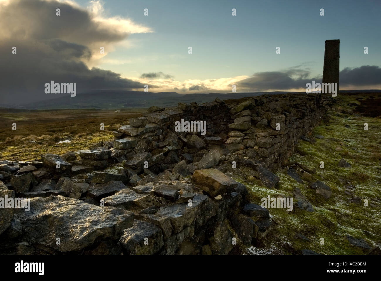 Maintain stack hi-res stock photography and images - Alamy