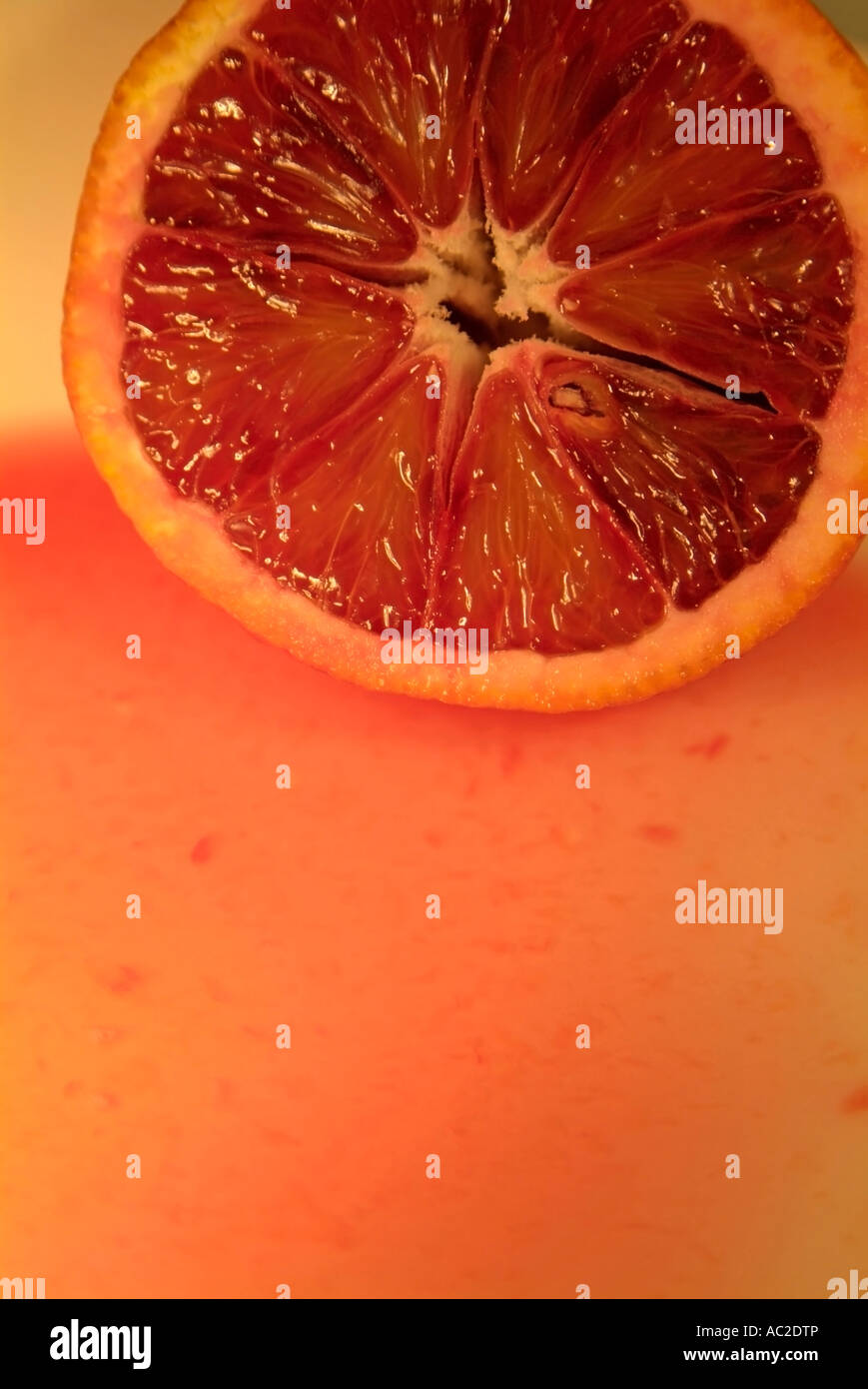 Blood orange colour hi-res stock photography and images - Alamy