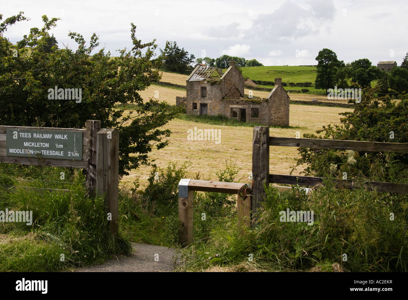 Mickleton road Yorkshire Stock Photo - Alamy