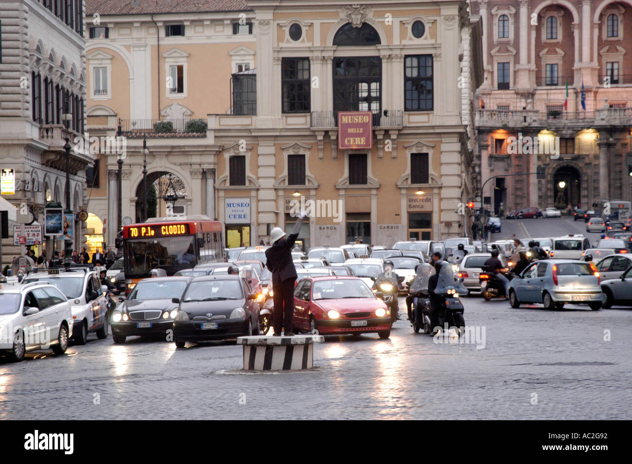 Traffic policeman directing traffic in rome hi-res stock photography ...