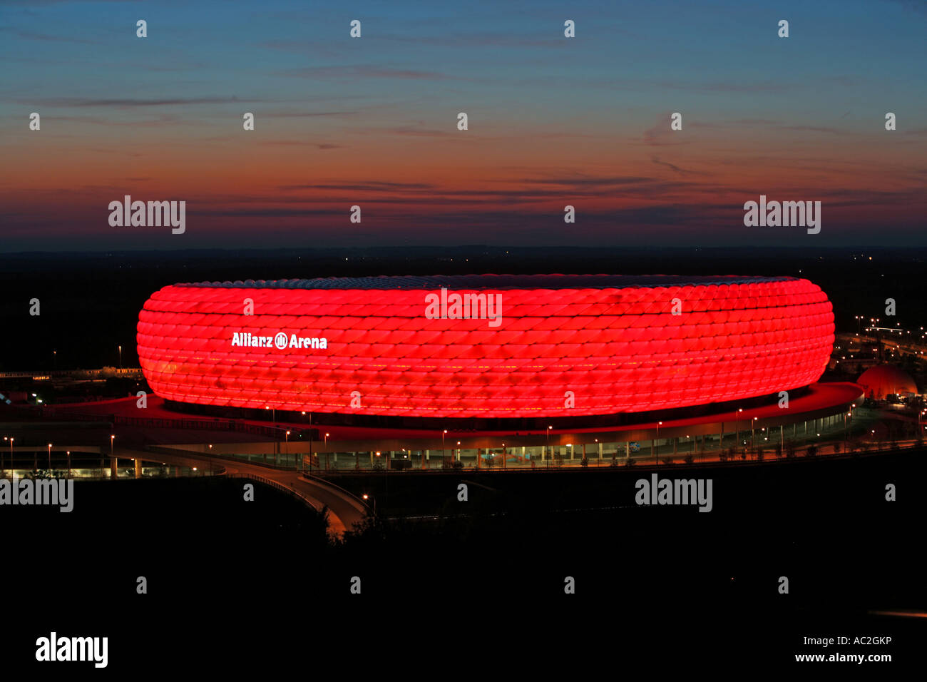 Soccer stadium Allianz Arena at night Munich Germany Stock Photo - Alamy