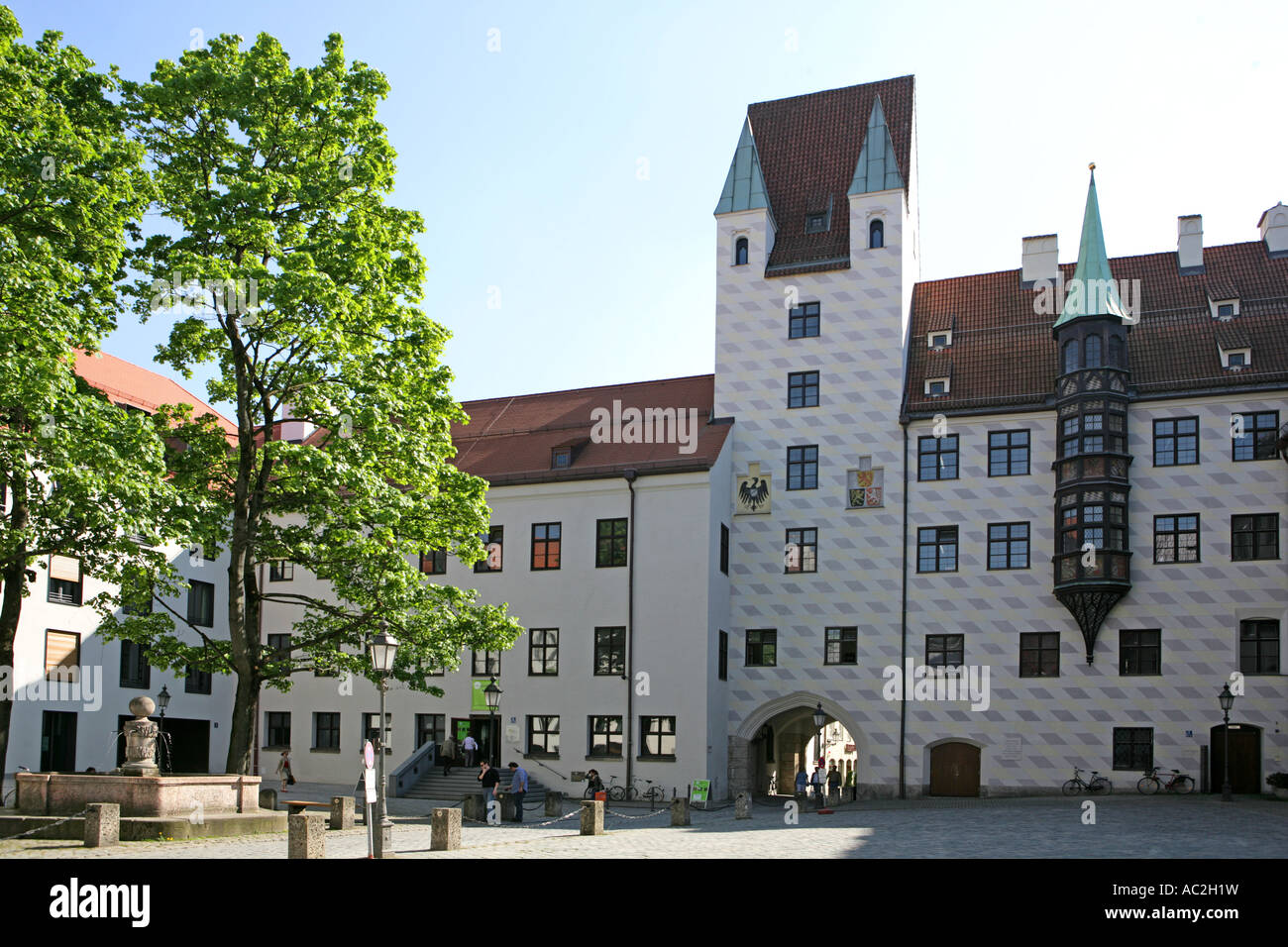 Alter Hof Medieval Castle and royal residence Munich Bavaria Germany ...